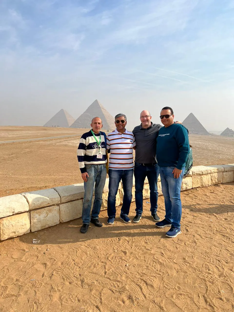 Tours by locals | Meet your local guide with showaround.com
